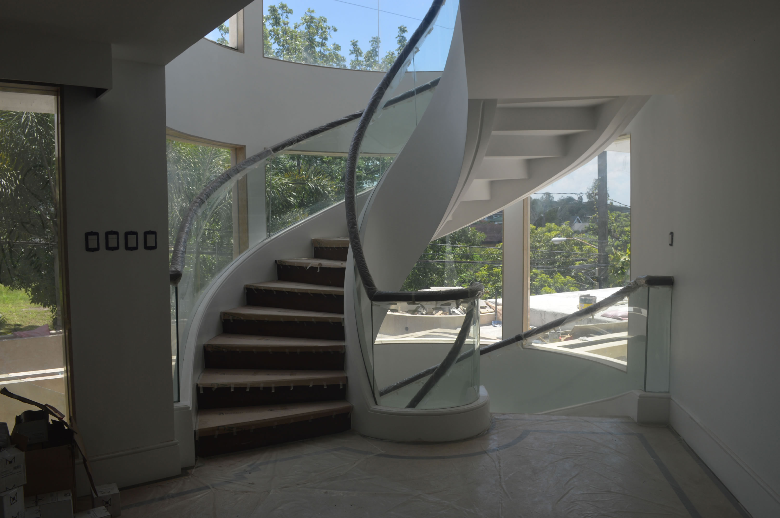 Glass Railing Curved | Glass Railings Philippines, Glass Railing ...